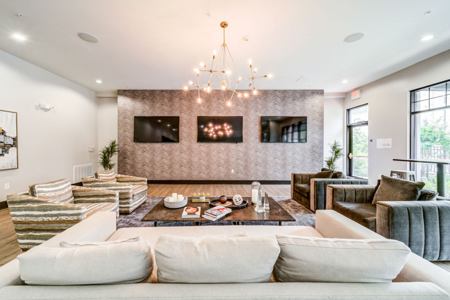 University Edge & Dickinson Lofts: Student Living Greenville, NC